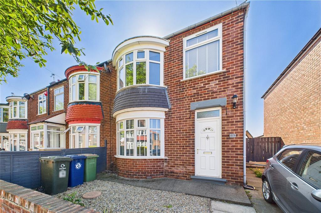 Tyne Road, Redcar 3 bed end of terrace house - £150,000