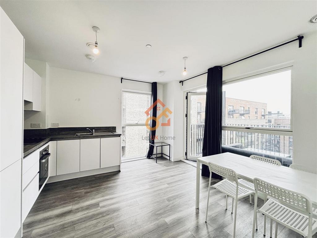 Cornwell House, 13 Ron Leighton Way... 1 bed flat - £1,850 pcm (£427 pw)