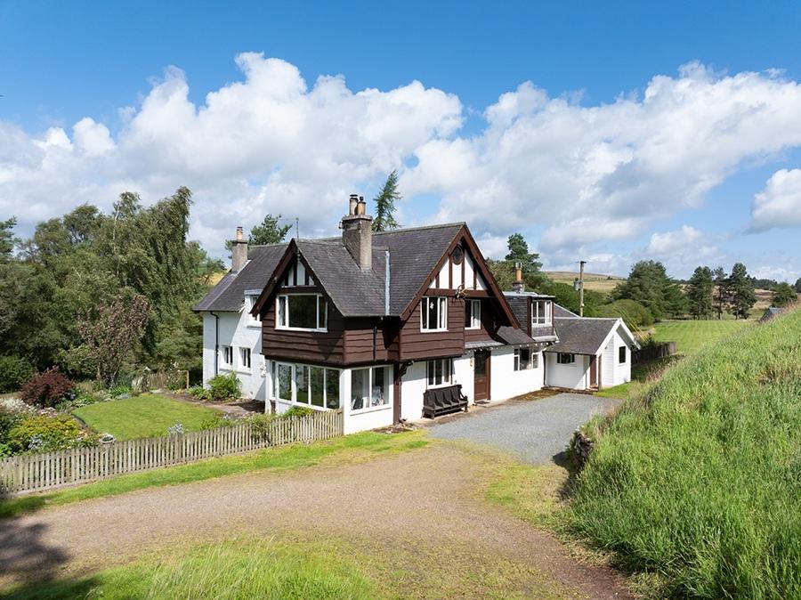 Dolphinton, West Linton EH46 4 bed detached house for sale - £675,000