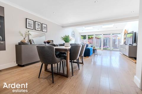Houses for sale in Maldon | OnTheMarket