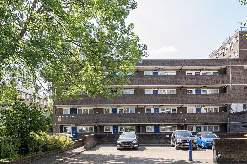 Mead Place, Hackney, London, E9 1 bed flat for sale - £325,000