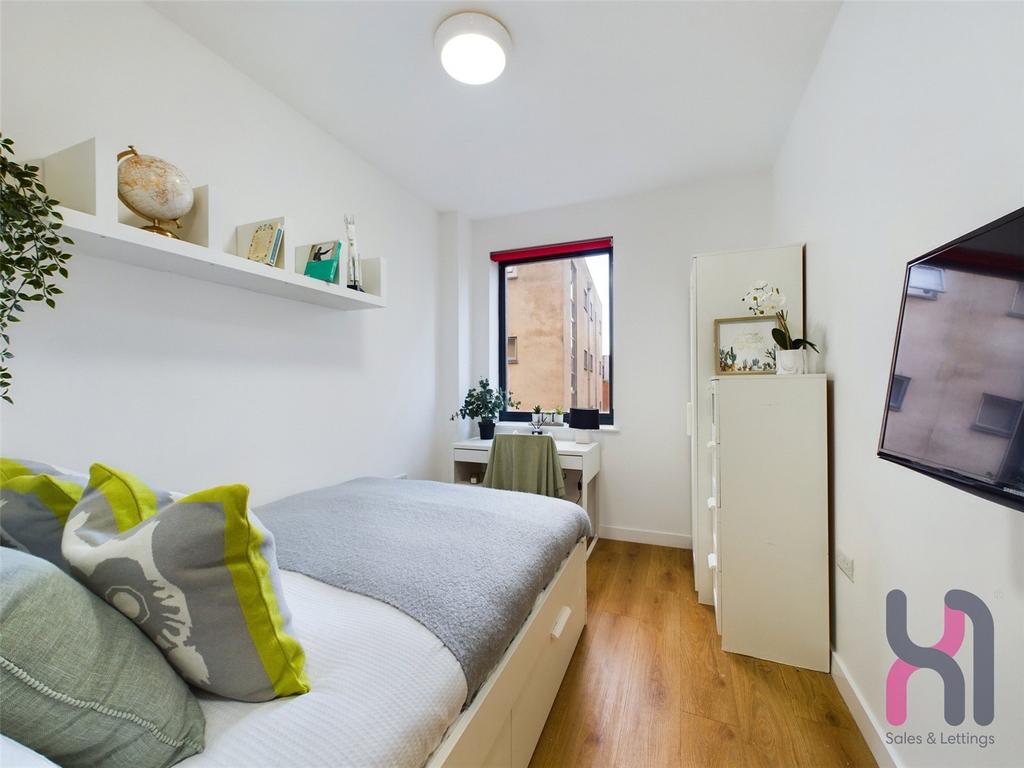 The Edge, 2 Seymour St, Liverpool, L3 1 bed flat for sale - £6,500