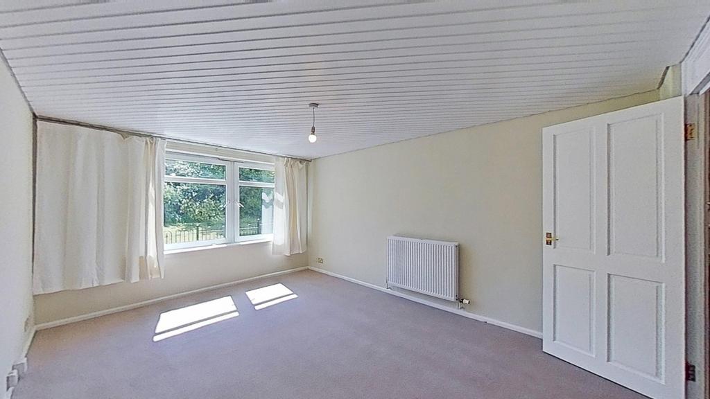 Primrose Street, Edinburgh... 3 bed flat - £1,375 pcm (£317 pw)