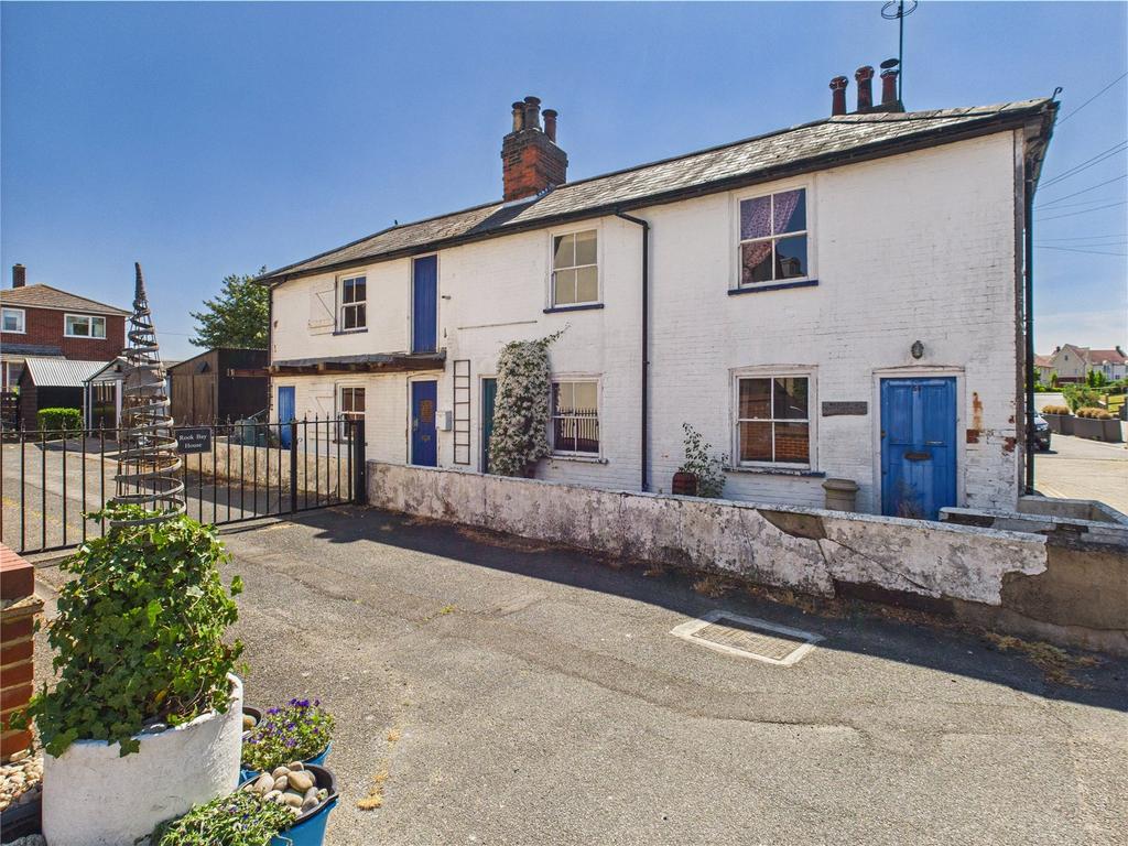 High Street, Rowhedge, Colchester, CO5 4 bed semi-detached house for ...