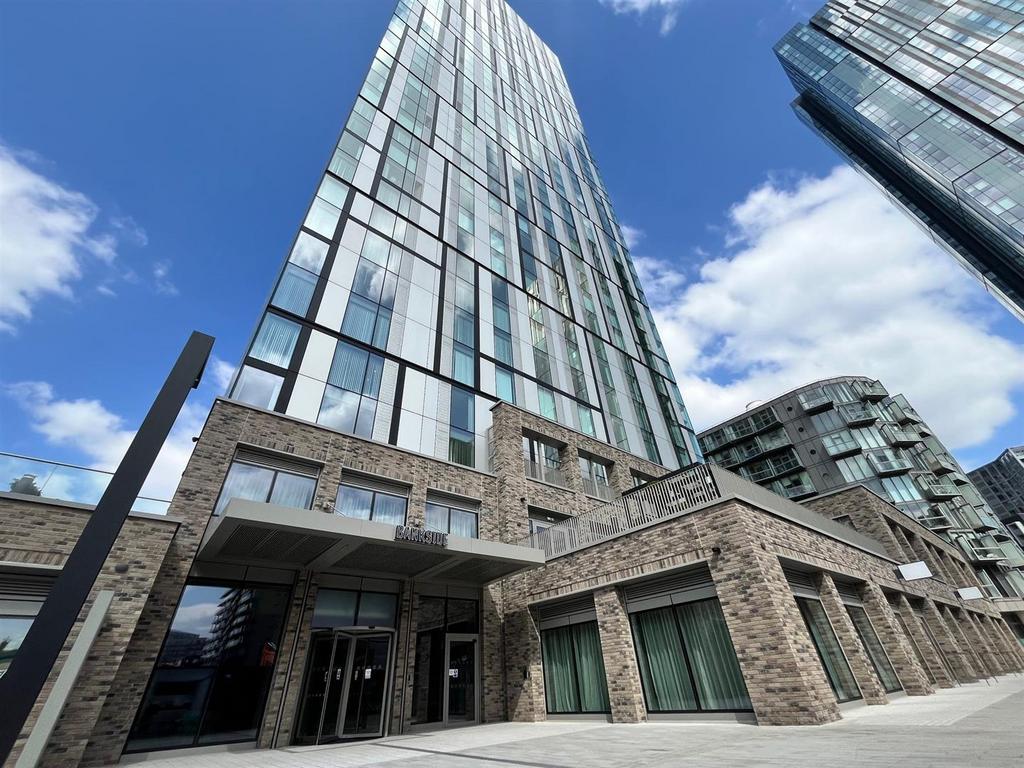 Bankside, Colliers Yard, Greengate... 1 bed apartment - £1,295 pcm (£ ...