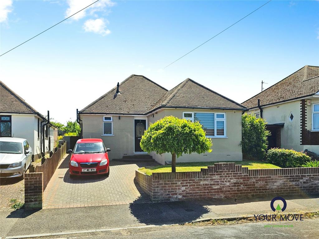 Nethercourt Gardens, Kent CT11 3 bed bungalow - £425,000