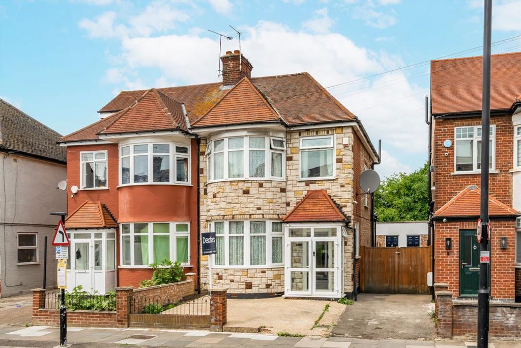 Perth Road, London N22 3 bed house - £625,000