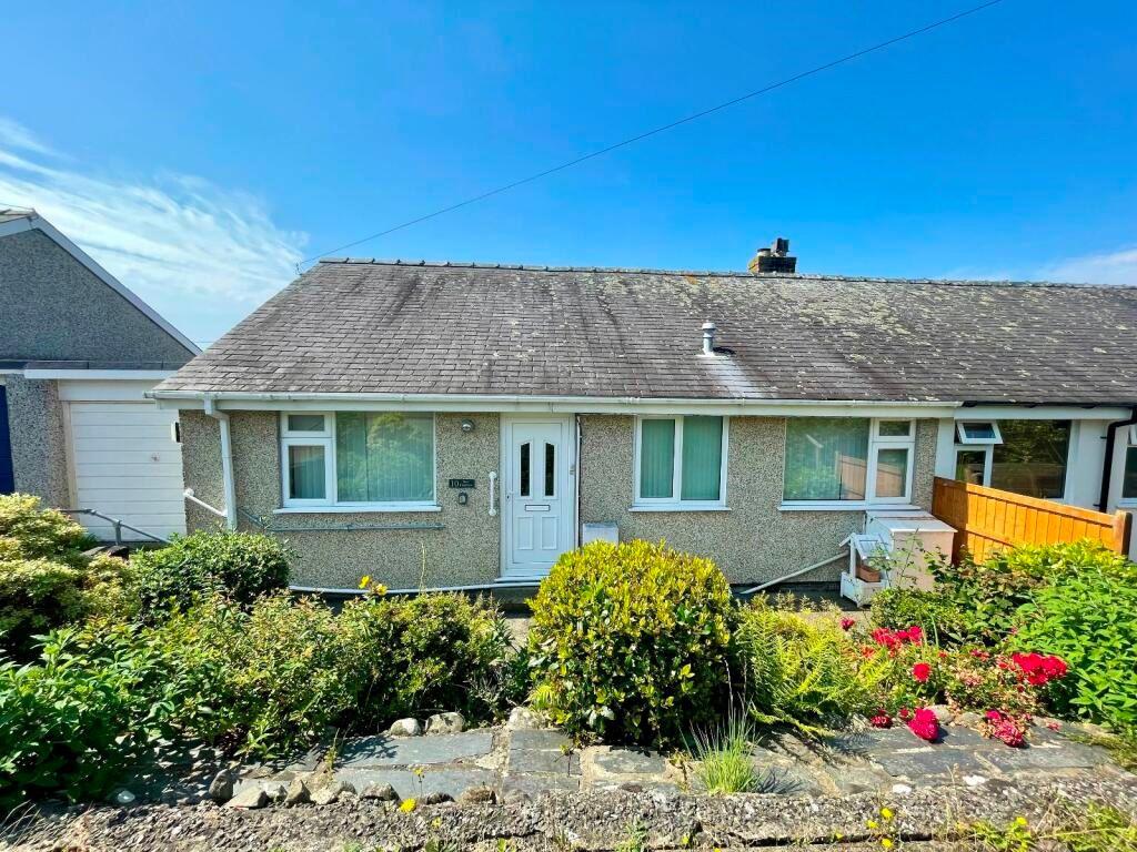 Bro Enddwyn, Dyffryn Ardudwy LL44 2 bed bungalow for sale - £130,000