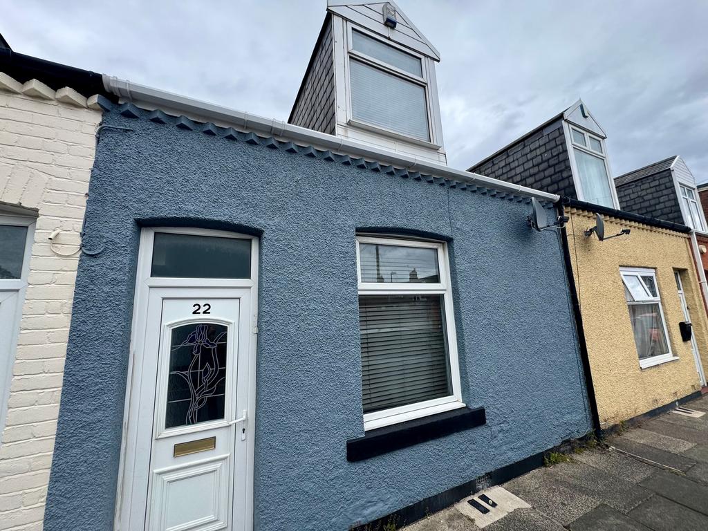 Londonderry Street, SR3 1AY SR3 2 bed terraced house - £700 pcm (£162 pw)