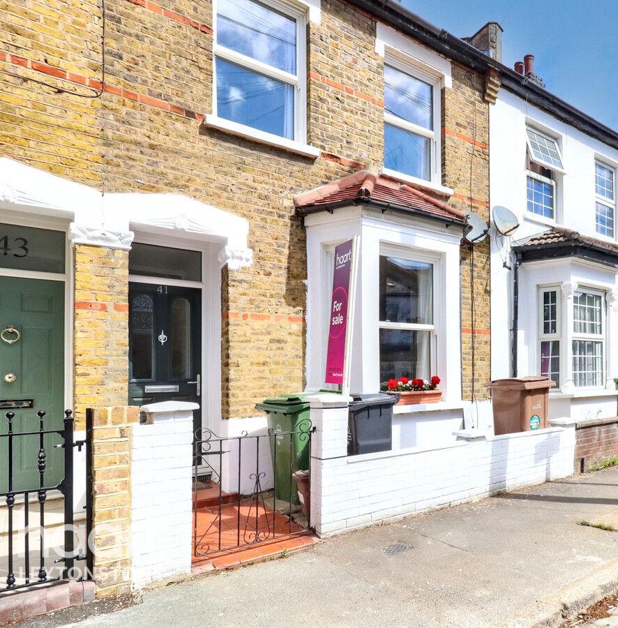 Southwell Grove Road, London 2 bed terraced house - £600,000