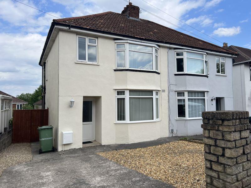 Robins Lane, Frome 3 bed semi-detached house - £1,300 pcm (£300 pw)