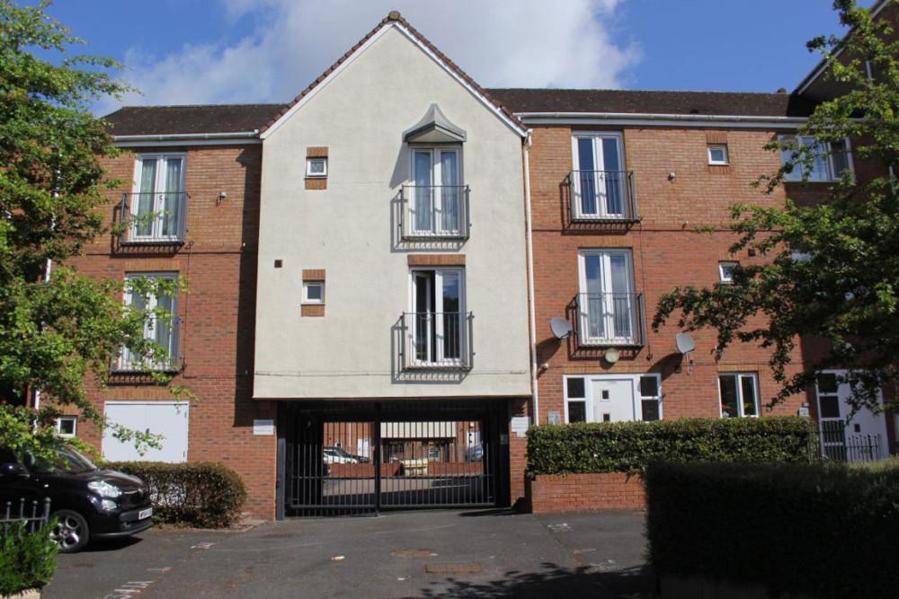 Willenhall Road, Wolverhampton, WV1 2JR 2 bed apartment - £850 pcm (£ ...