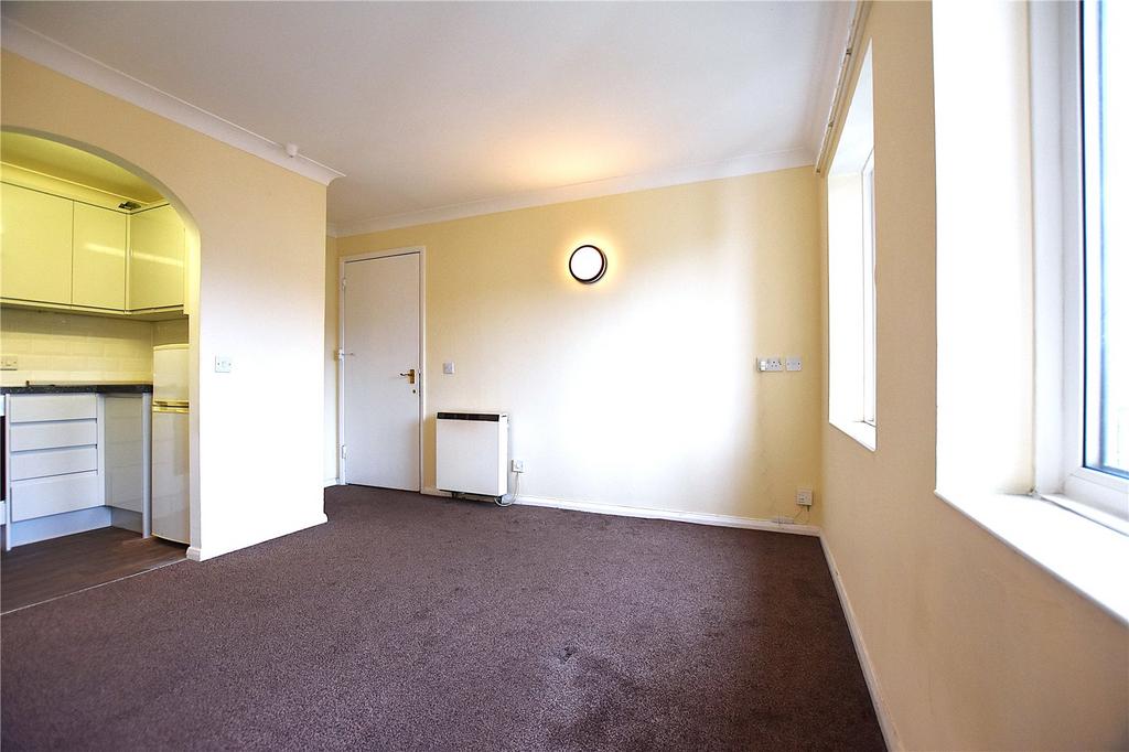 Mayday Road, Thornton Heath, CR7 1 bed apartment - £1,200 pcm (£277 pw)