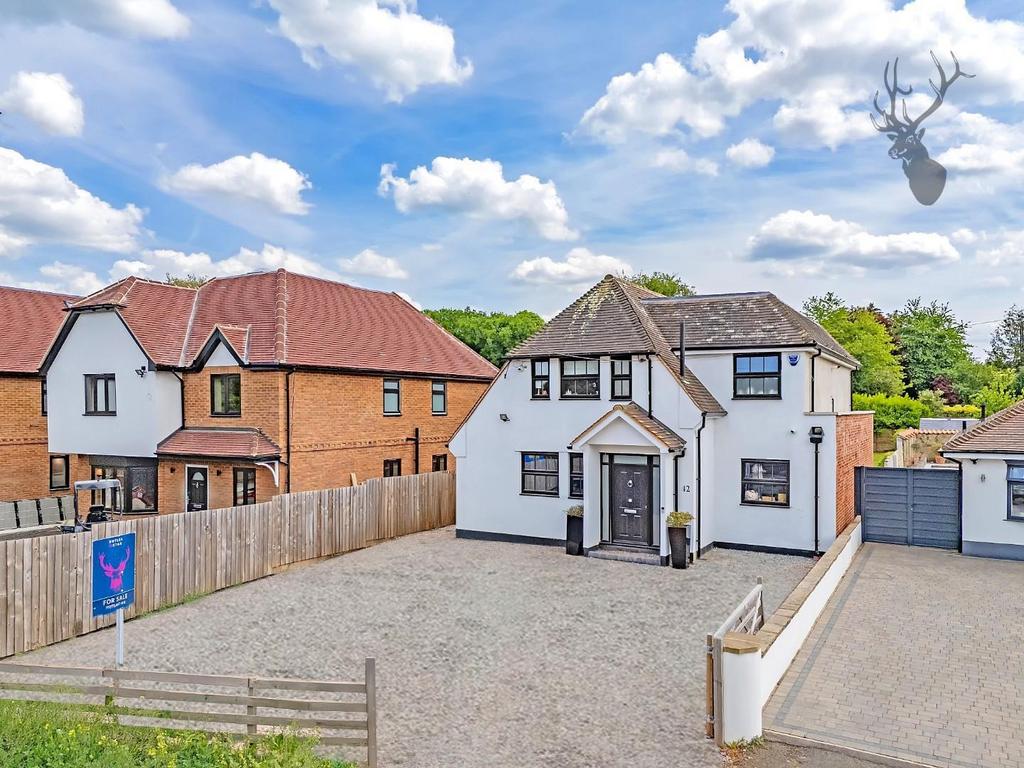 Ongar Road, Abridge, Romford 4 bed detached house for sale - £1,075,000