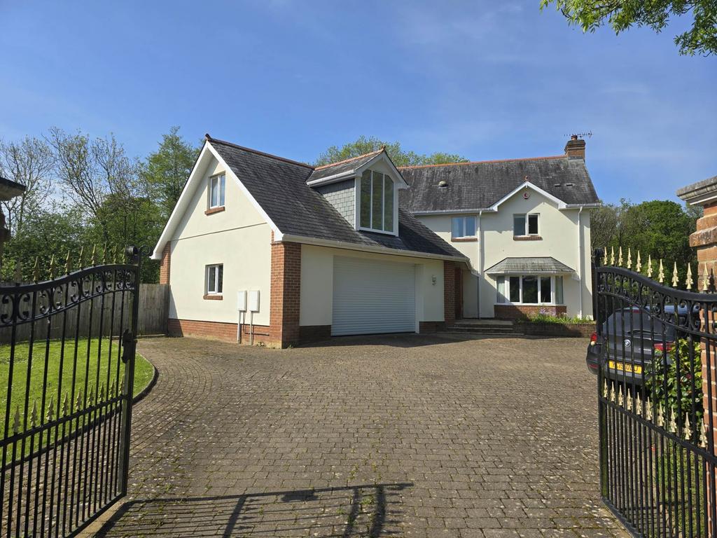 Yelland Road, Fremington 5 bed detached house for sale - £850,000
