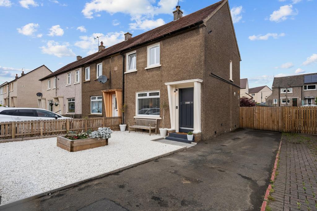 Bantaskine Drive, Falkirk, FK1 2 bed end of terrace house - £154,995