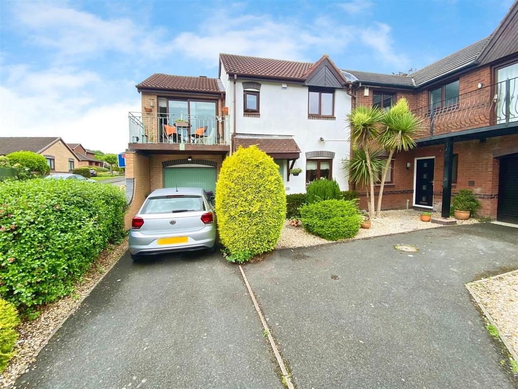 Wordsworth Way, Priorslee, Telford 3 bed end of terrace house for sale ...