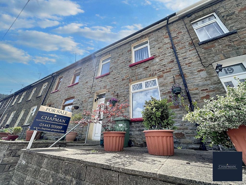 Bryn Eirw, Trehafod, CF37 2 bed terraced house for sale - £125,000