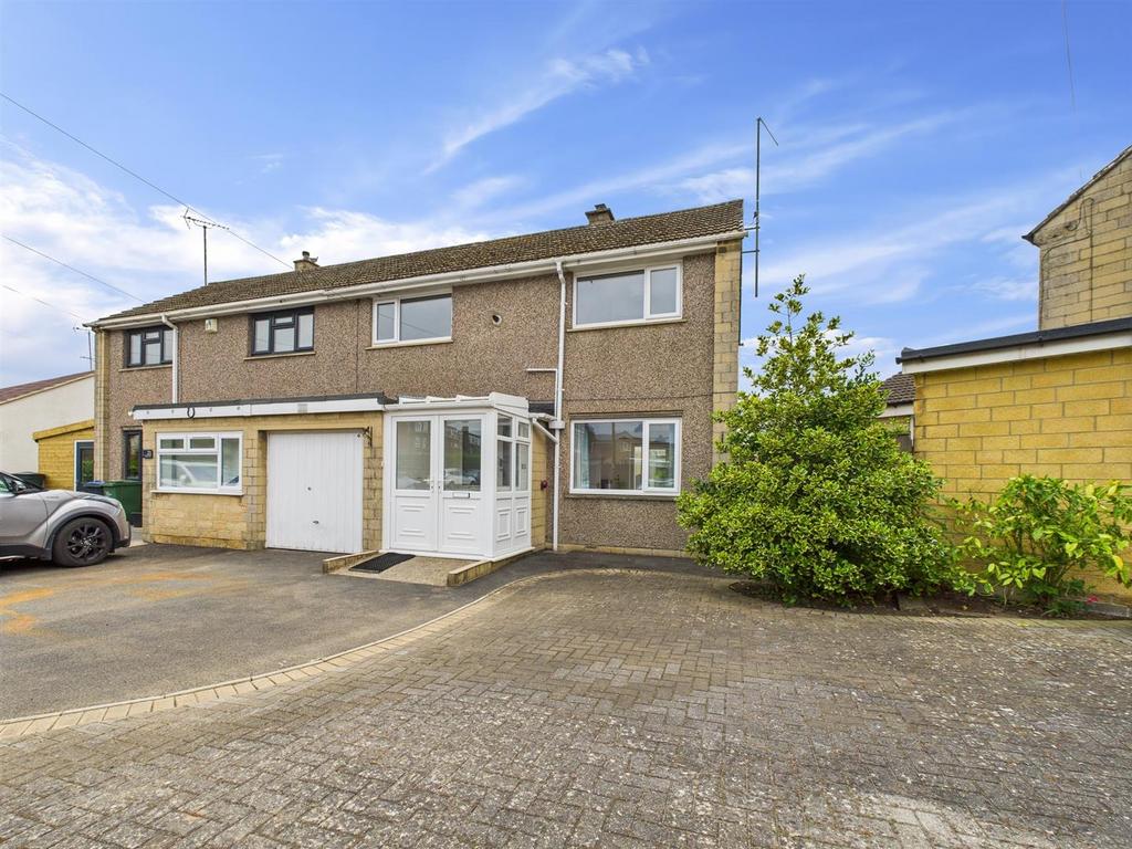 Brook Street, Chippenham SN14 2 bed semi-detached house for sale - £270,000