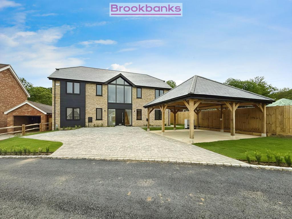 Barfield Gardens, Teston Road... 4 bed detached house - £1,400,000