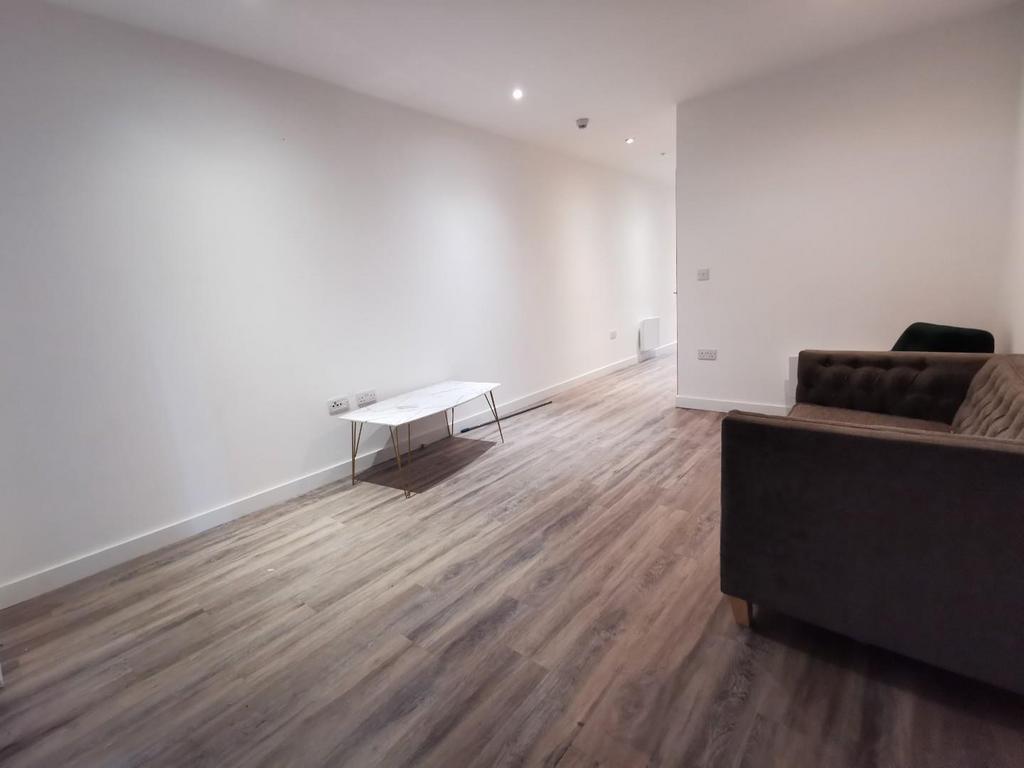 Regent Centre, Gosforth 2 bed apartment to rent - £1,200 pcm (£277 pw)