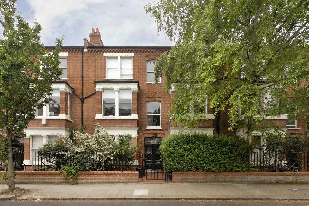 Sulgrave Road, London W6 1 bed flat - £2,097 pcm (£484 pw)