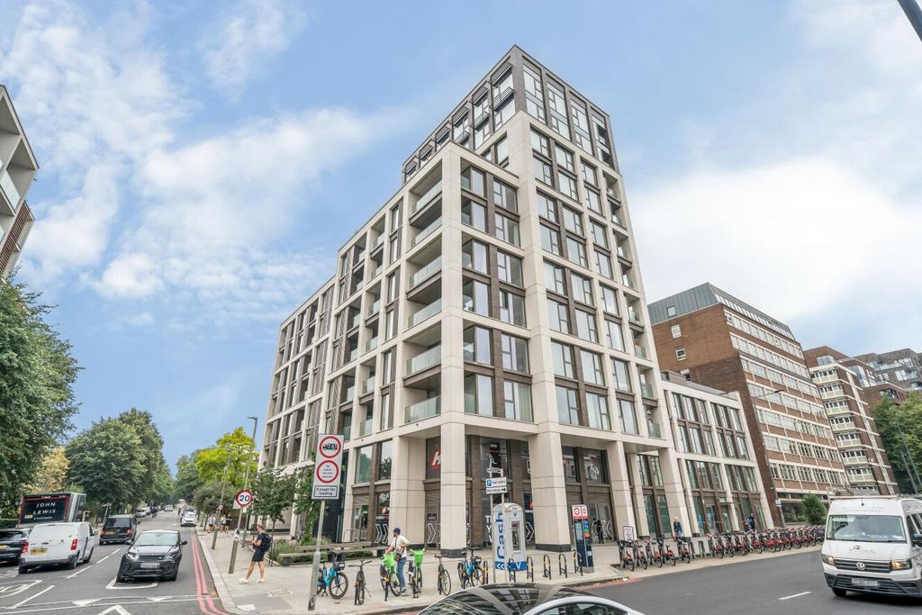 Upper Richmond Road, London, SW15 2 bed flat - £599,950