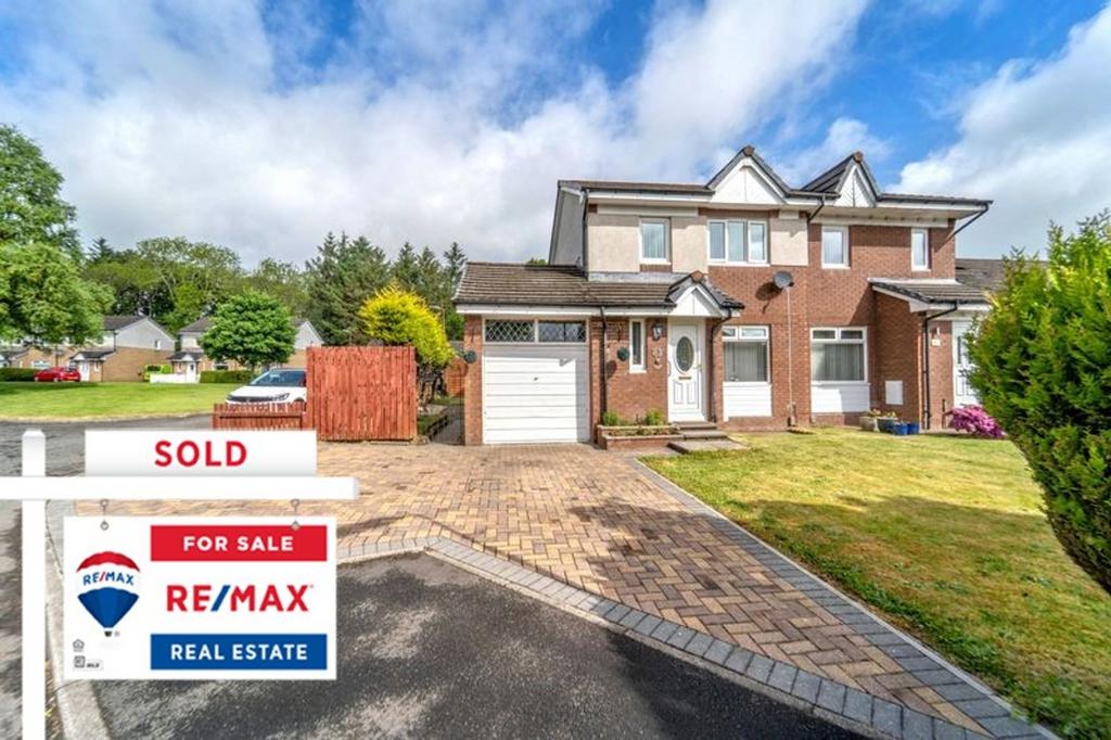 Primrose Place, Livingston EH54 3 bed end of terrace house - £218,000