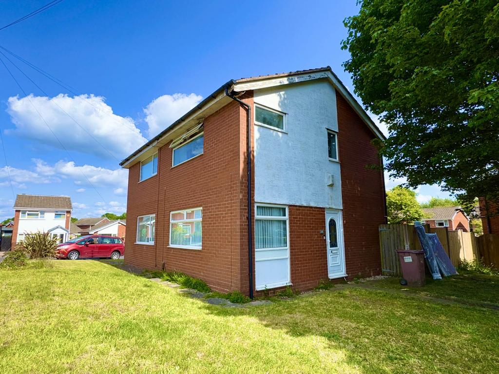 Coldstone Drive, Wigan 2 bed semi-detached house for sale - £150,000