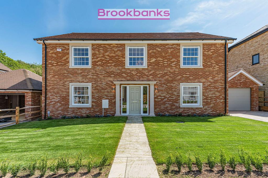 Barfield Gardens, Teston Road... 4 bed detached house for sale - £1,250,000