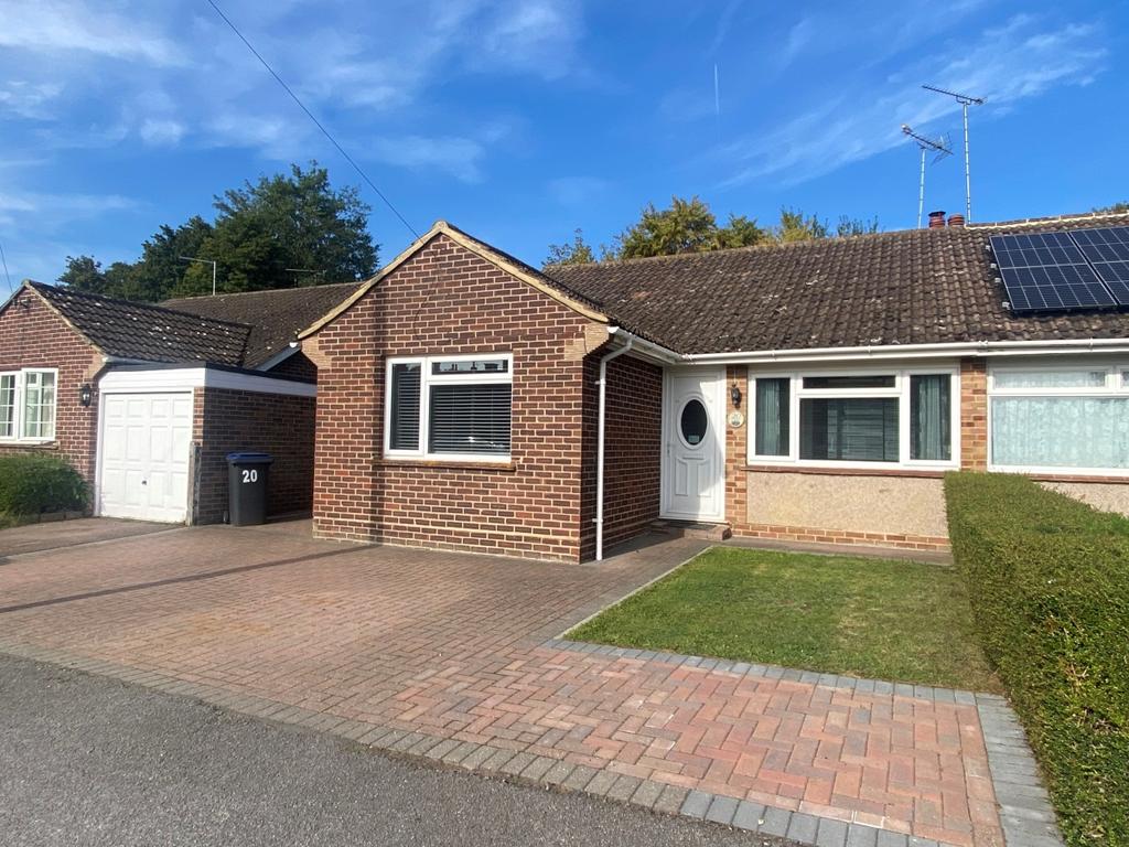 Elmleigh Road Littlebourne CT3 3 bed semi-detached bungalow - £1,500 pcm (£346 pw)