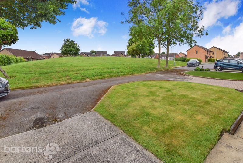 Sheldrake Close, THORPE HESLEY 2 bed detached bungalow for sale - £230,000