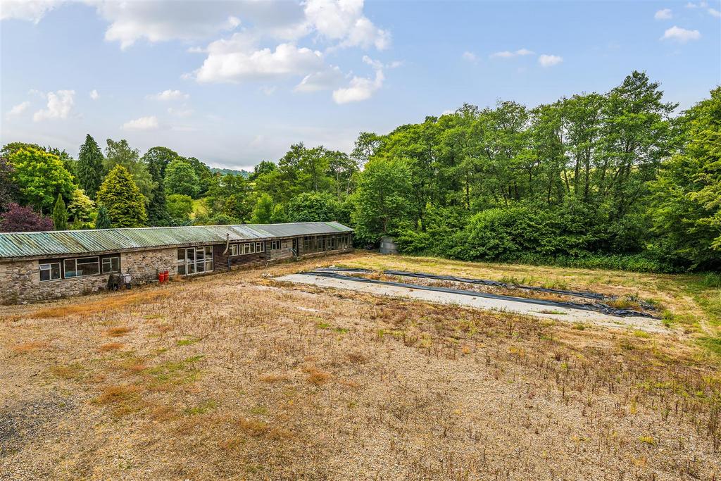 Dunsford, Exeter 3 bed detached house for sale - £350,000