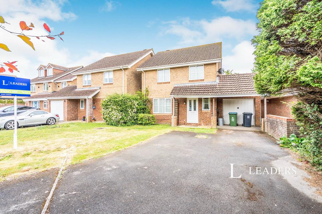 Fontwell Close, Fontwell, BN18 4 bed detached house to rent - £1,800 ...