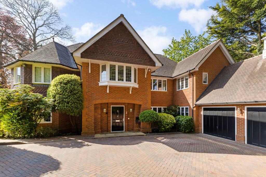 Bellridge Place, Knotty Green... 5 bed detached house for sale - £2,650,000