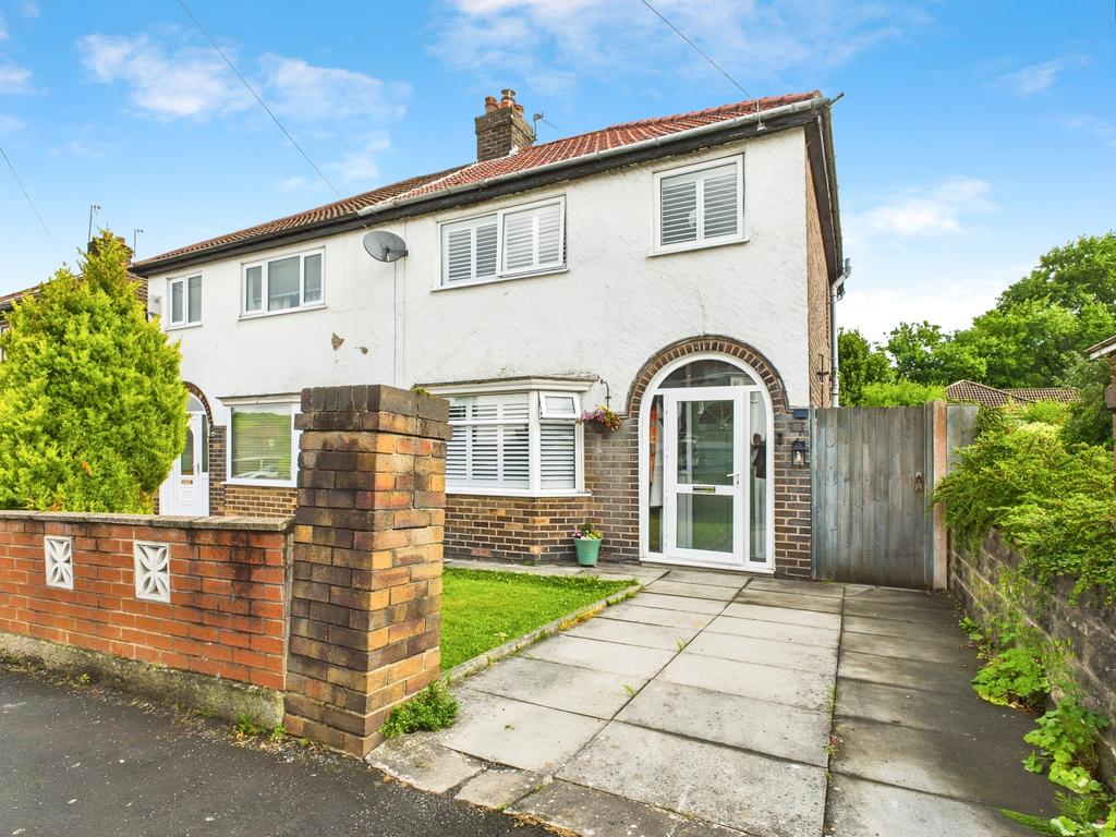 Wheatsheaf Avenue, Sutton Leach, St... 3 bed semi-detached house for ...