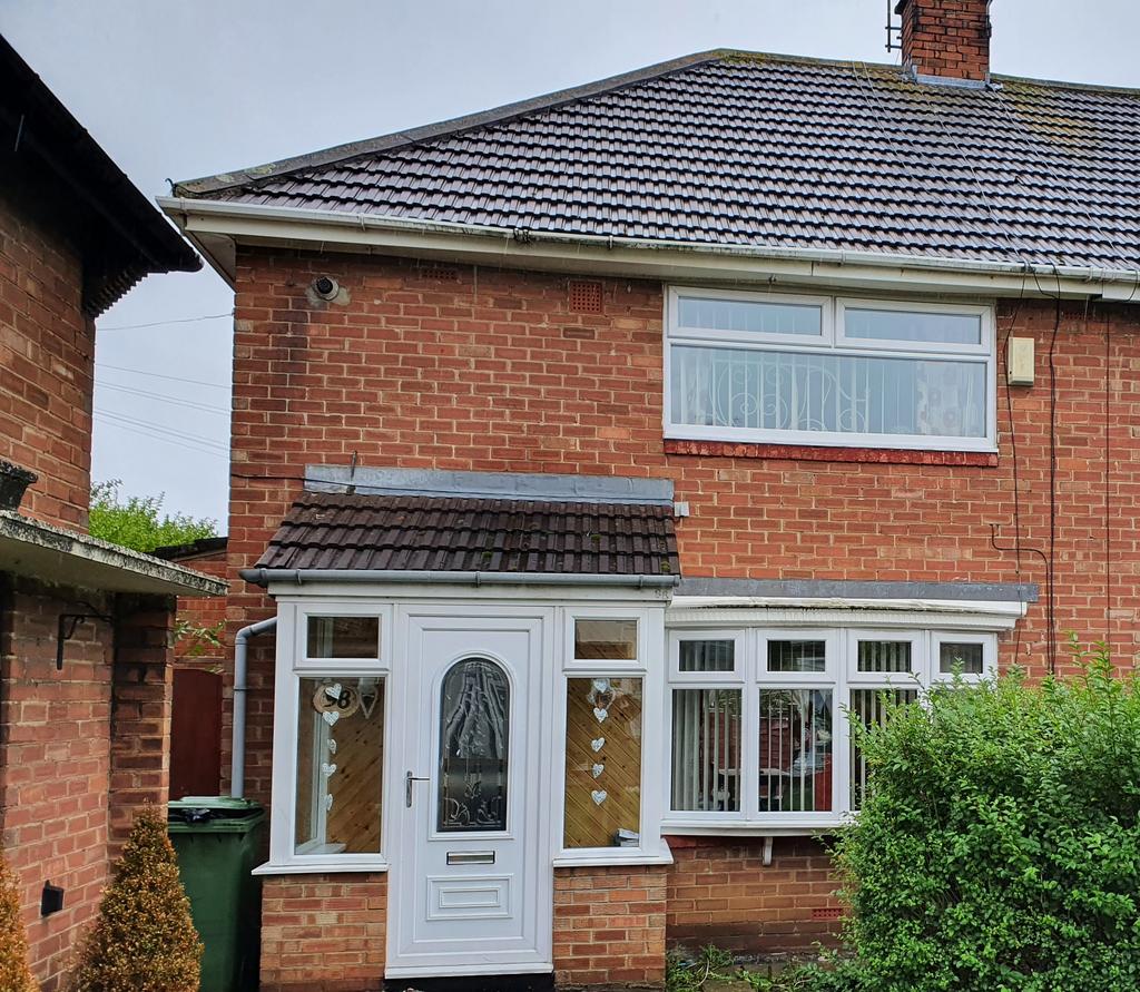 Clovelly Road, Sunderland SR5 2 bed semi-detached house - £650 pcm (£ ...