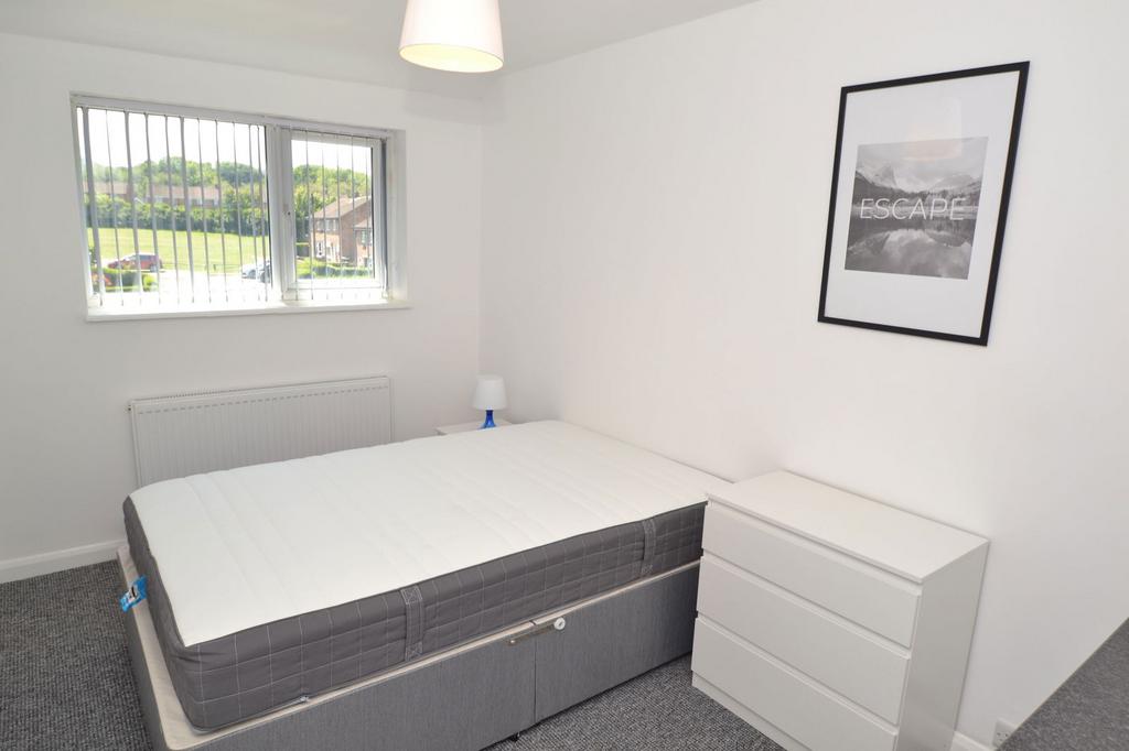 Kingsthorpe Avenue, Corby NN17 1 bed house of multiple occupation to ...