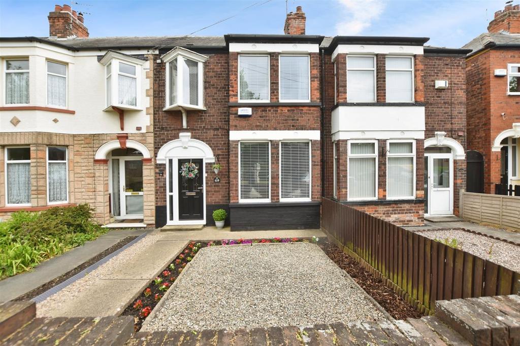 Pickering Road, Hull 2 bed terraced house for sale - £167,000