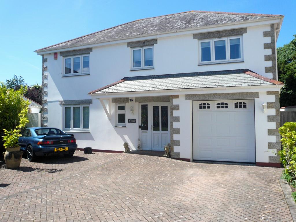 Trenessa Gardens, Redruth TR15 4 bed detached house for sale - £415,000