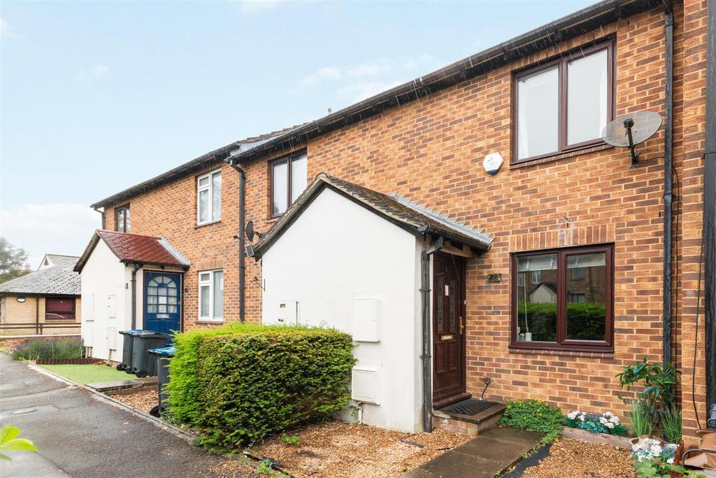 Connaught Gardens, Morden SM4 2 bed house for sale - £425,000