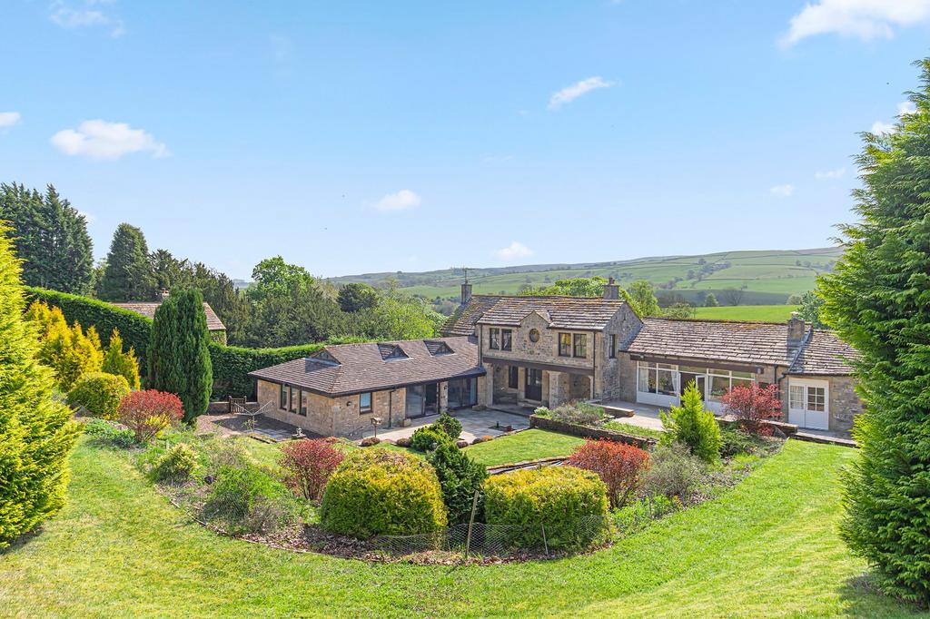 Thornton in Craven, Skipton, BD23 4 bed detached house for sale - £950,000