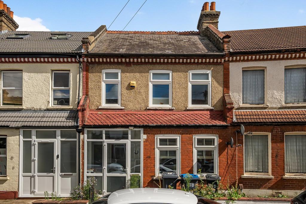 Silverleigh Road, Thornton Heath, CR7 3 bed terraced house for sale - £ ...