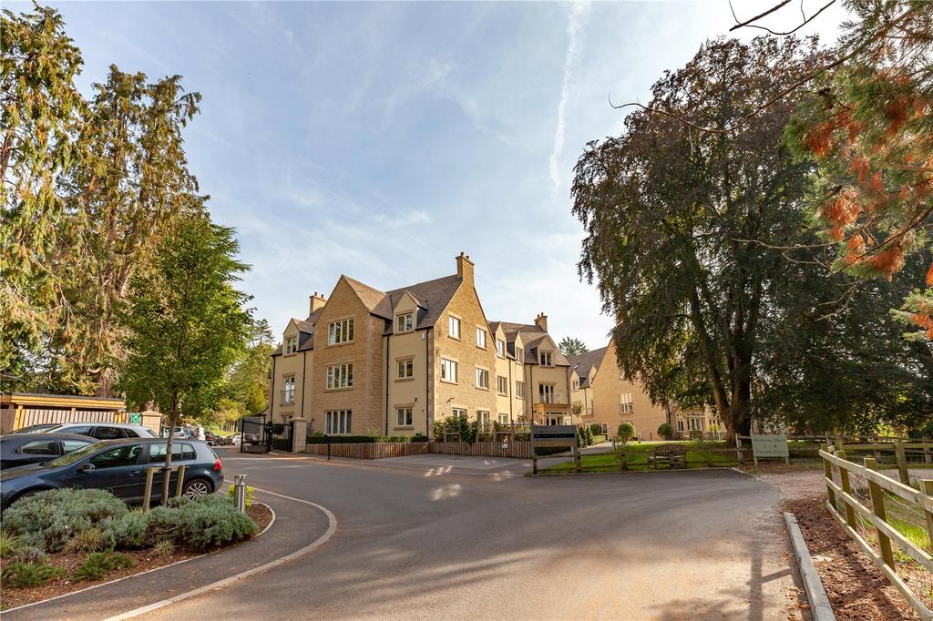 Stratton Place, Stratton... 2 bed apartment for sale - £495,000
