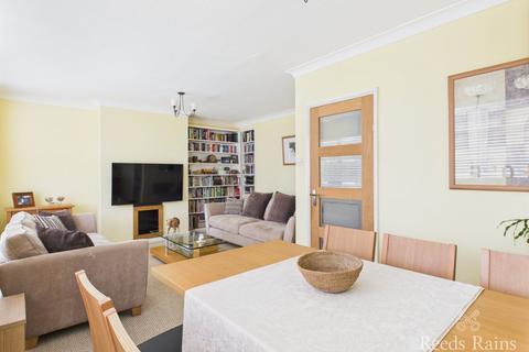 Houses for sale in Keyingham | OnTheMarket