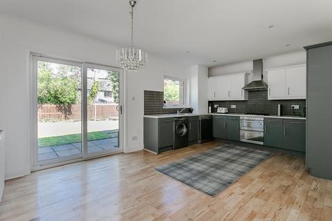Houses for sale in Silverknowes and Davidson's Mains | OnTheMarket