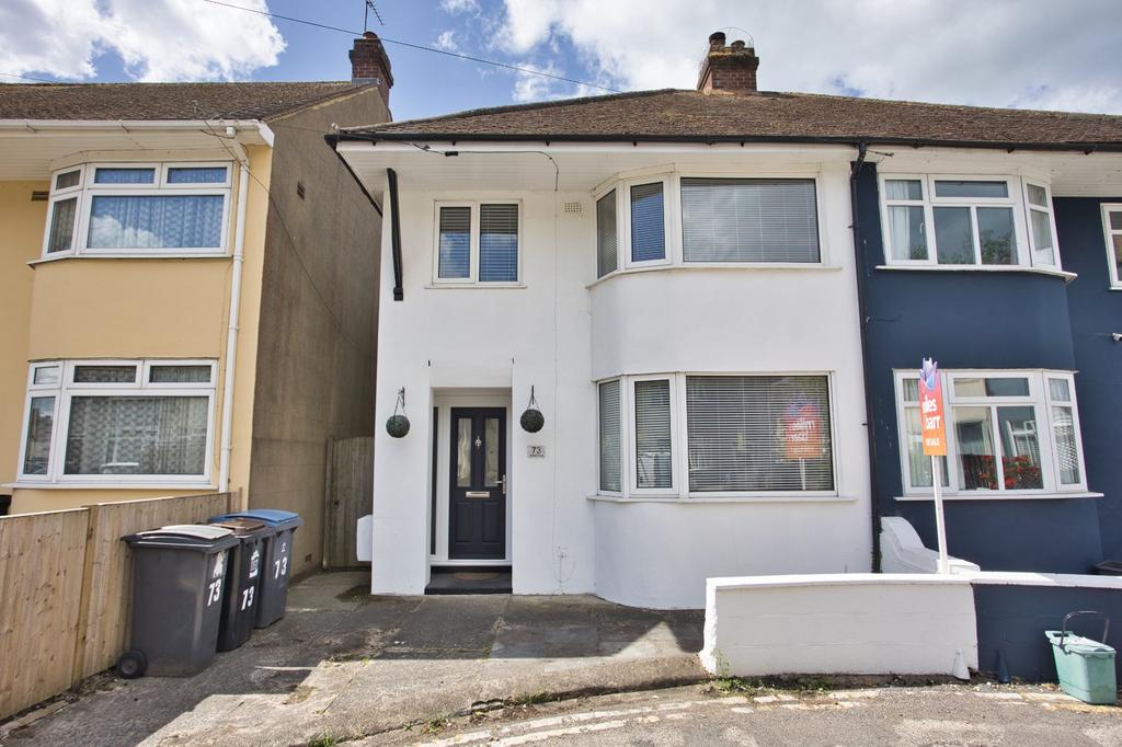 Alfred Road, Dover, Kent, CT16 3 bed semi-detached house for sale - £ ...