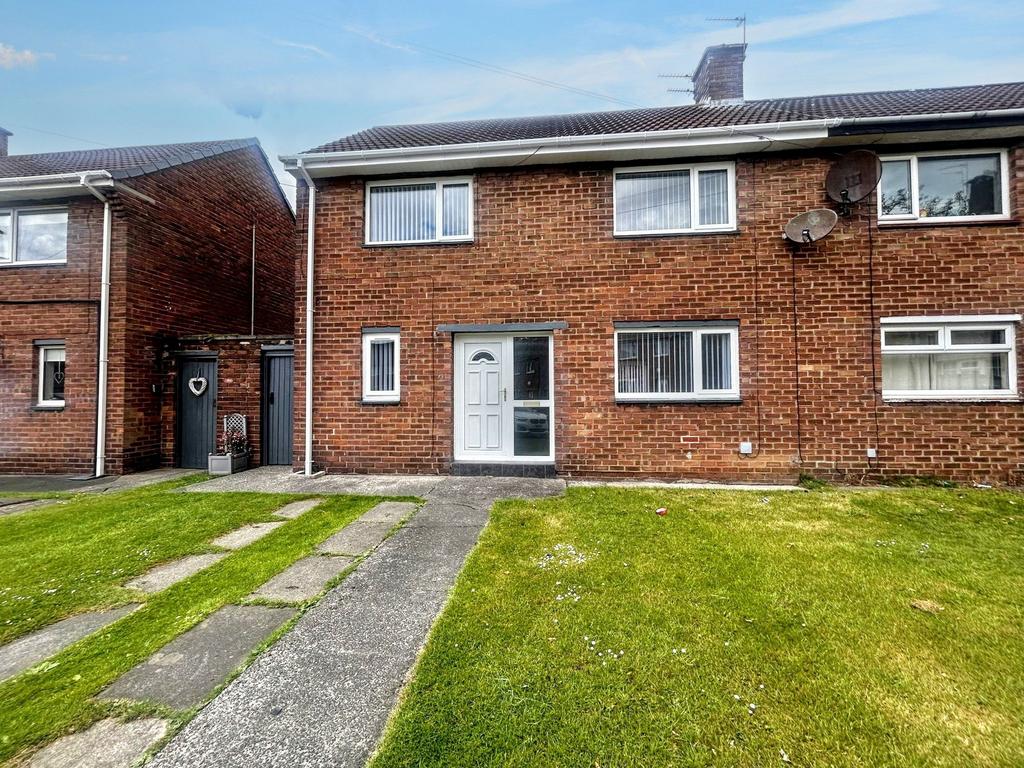 Hall Green, Cowpen, Blyth... 3 bed semi-detached house - £125,000