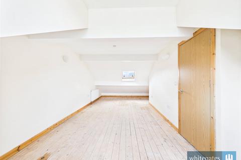 Houses for sale in BD9 | OnTheMarket