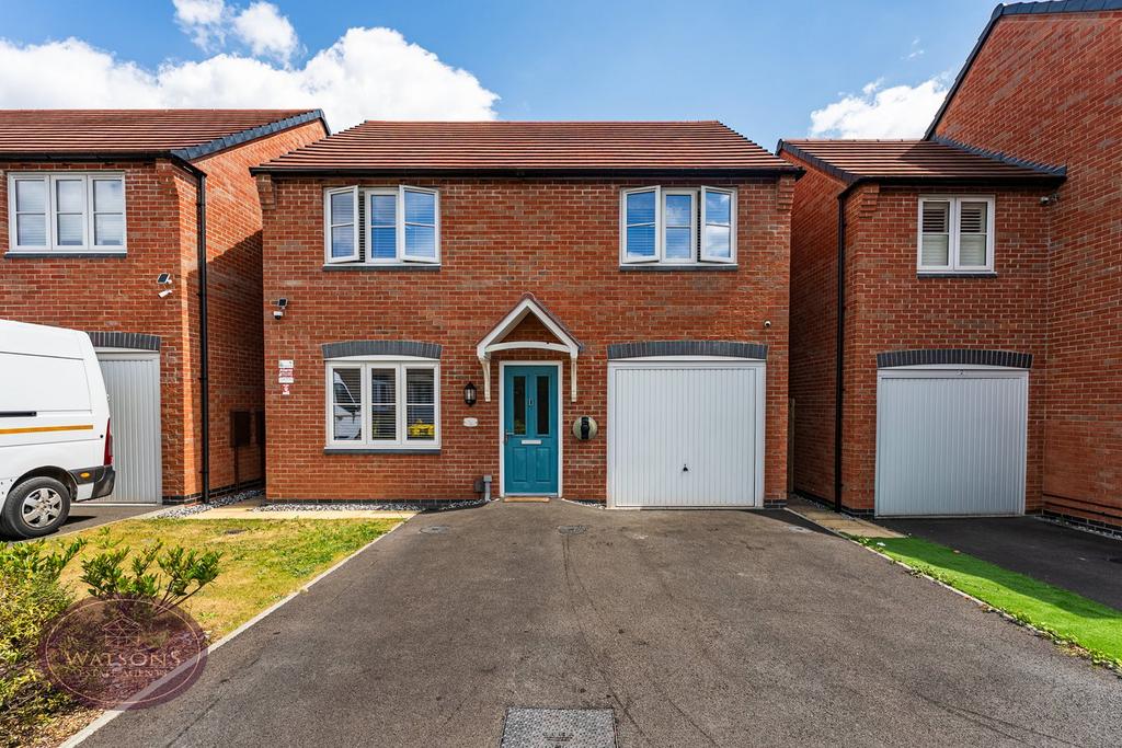 Morello Drive, Nottingham, NG8 4 bed detached house for sale - £375,000
